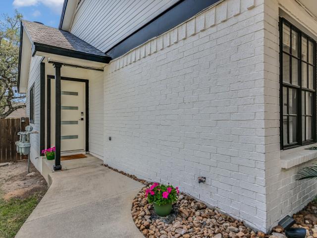 2605 Garrettson Dr, Unit A, Austin, TX 78748 | MLS #1656