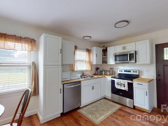 2605 Kimberly Drive