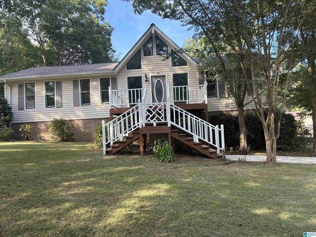 2605 Linda Cir, Gardendale, AL 35071