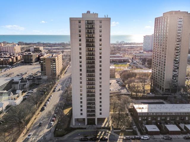 2605 S Indiana Ave, Unit 301, Chicago, IL 60616 | MLS #12617 | Compass