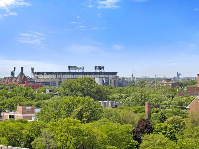 2605 S Indiana Avenue # 1007 b