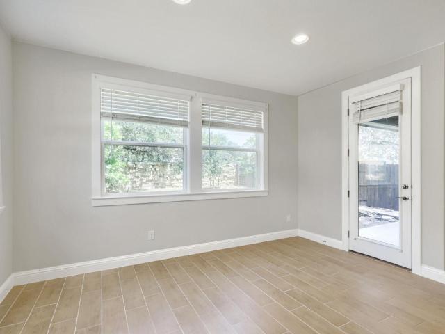2605 Sam Bass Rd # 3