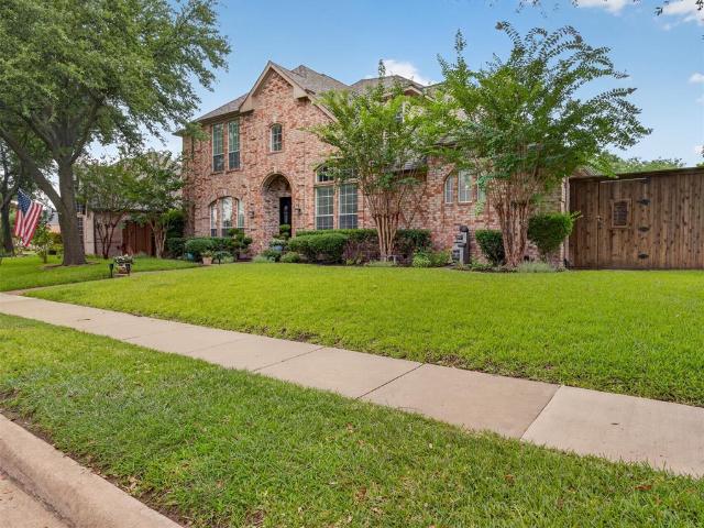 2605 Saratoga Drive