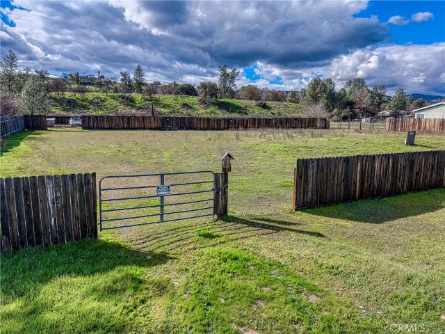 2605 Spring Valley