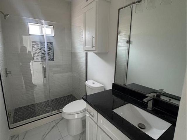 2605 W Bliss Street 3