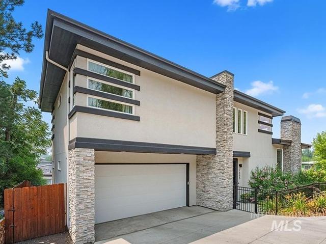 2605 W Hill Rd, Boise, ID 83702