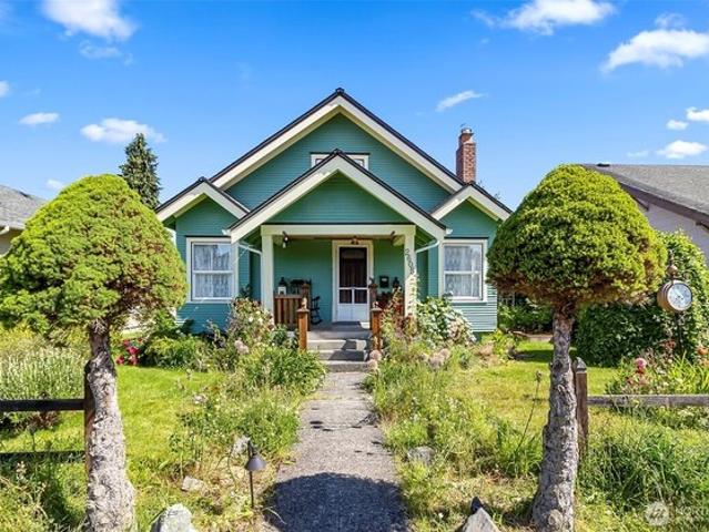 2605 21st St, Everett, WA 98201
