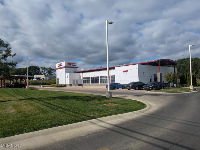 2606 Green Road