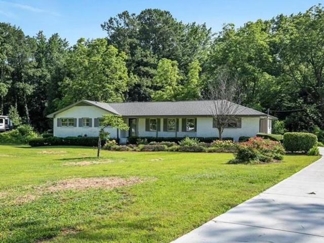 2606 Green Valley Dr, Norcross, GA 30071