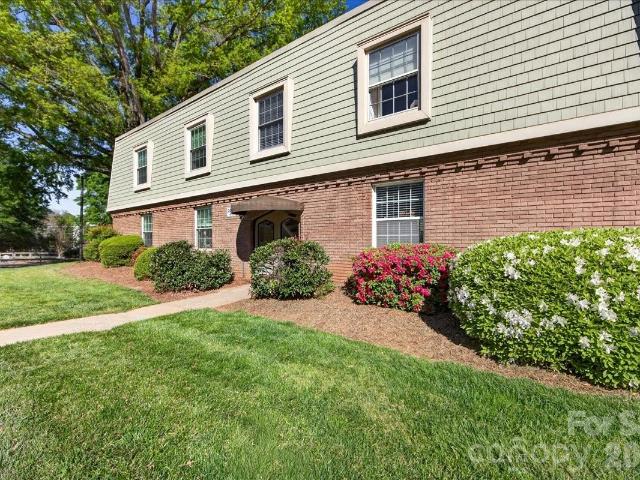 2606 Park Road # A