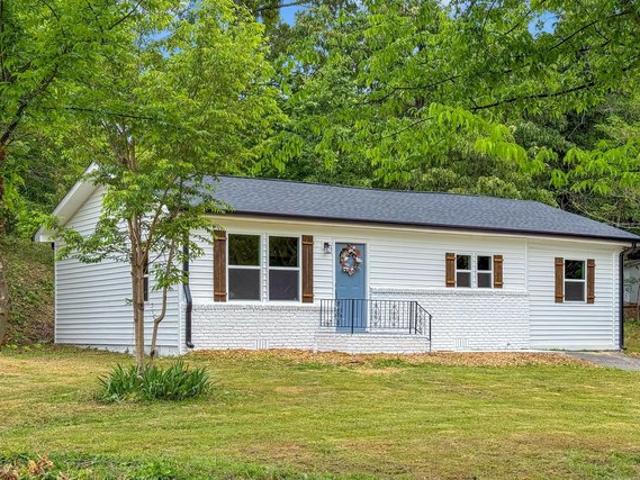 2606 Pine Dr SE, Cleveland, TN 37323