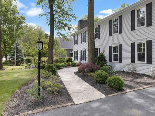 2606 Point O Woods Drive