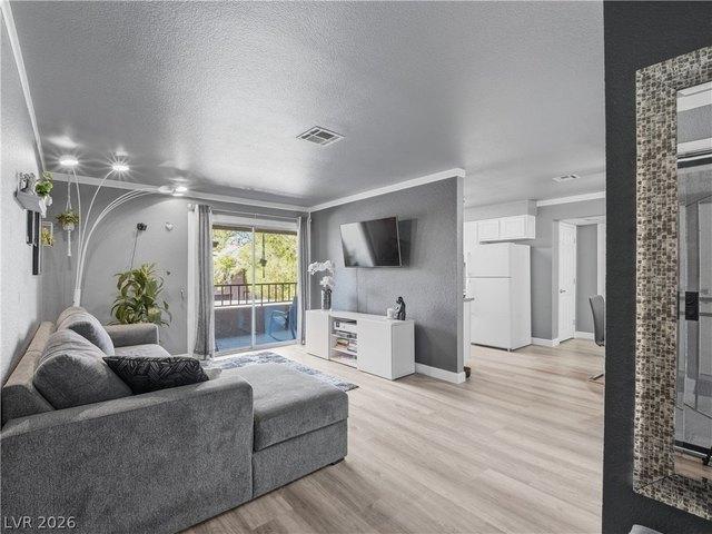 2606 S Durango Dr Apt 258, Las Vegas, NV 89117