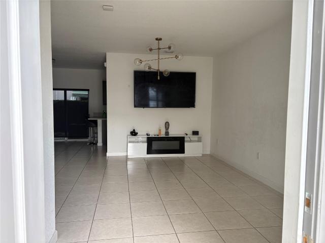 2606 SE 13th St, Unit 2606, Homestead, FL 33035 | MLS #F10556