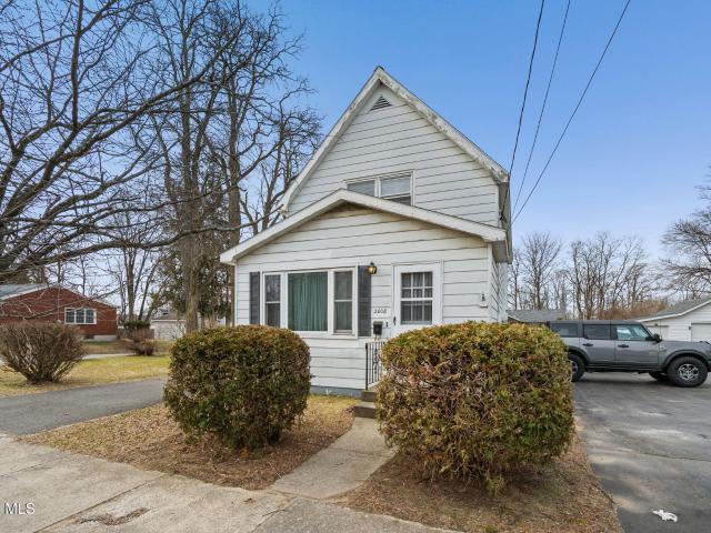 2606 Turner Avenue