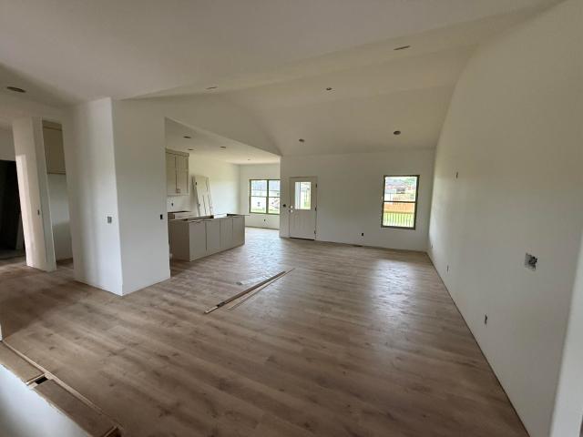 2606 W Fisherman Drive