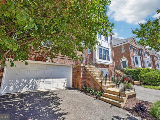 26071 Nimbleton Square