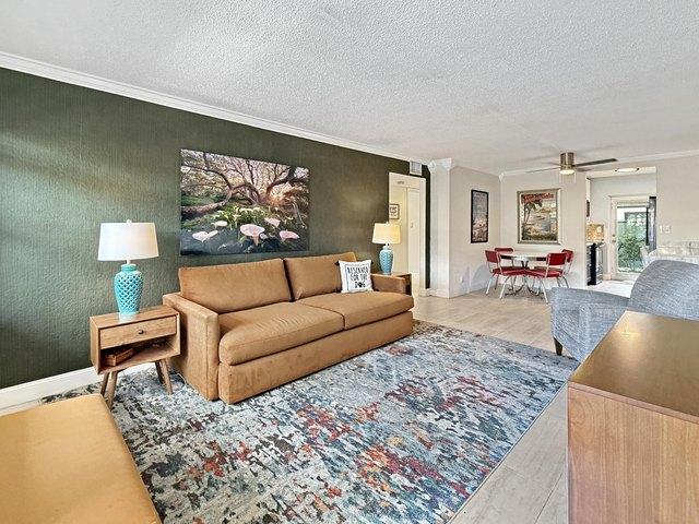 2607 NE 8th Ave Apt 53, Wilton Manors, FL 33334