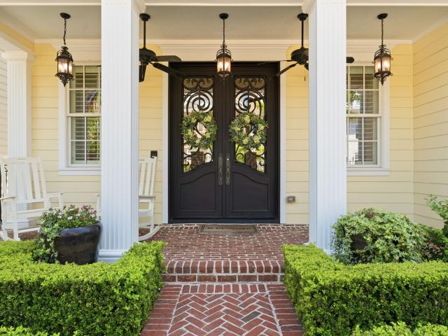 2607 Admiralty Bend Lane
