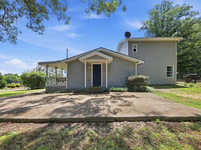 2607 Cochran Road