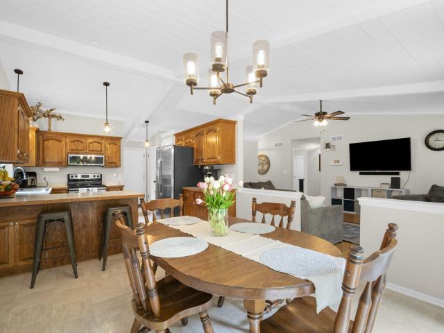 2607 Lancaster Dr