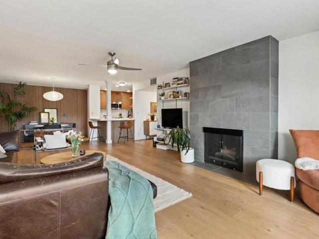 2607 Pirineos Way Unit 103, Carlsbad, CA 92009