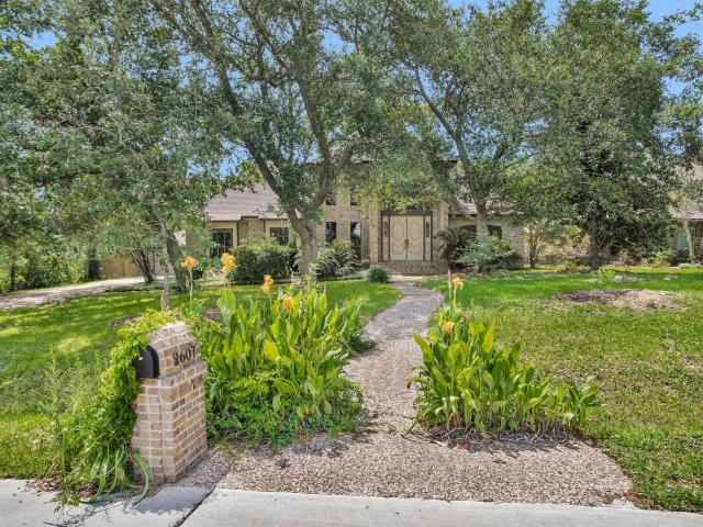 2607 Rip Van Winkle Dr