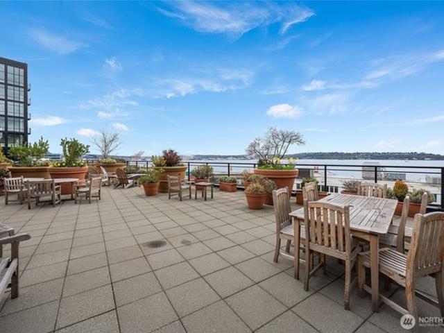 2607 Western Ave Apt 403, Seattle, WA 98121