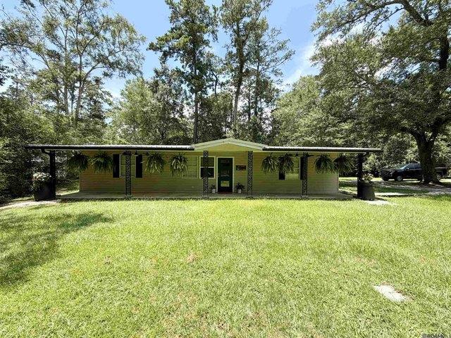 26084 Pichon Rd, Lacombe, LA 70445