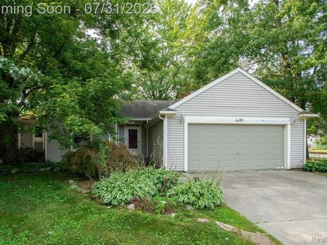 26085 Superior Rd, Taylor, MI 48180
