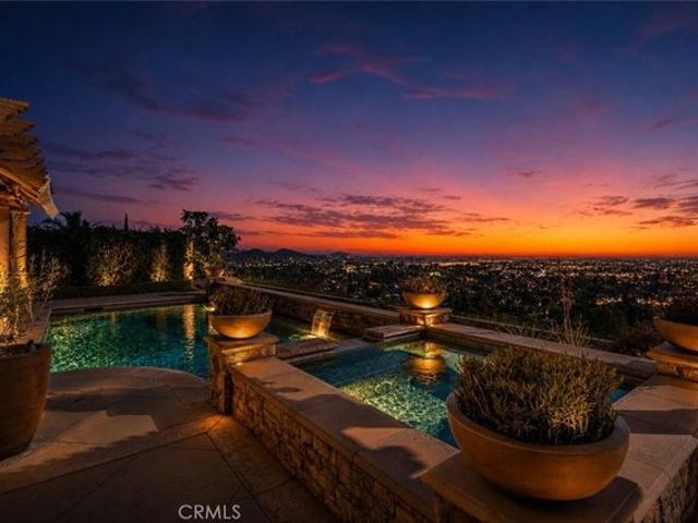 2608 N San Miguel Dr, Orange, CA 92867