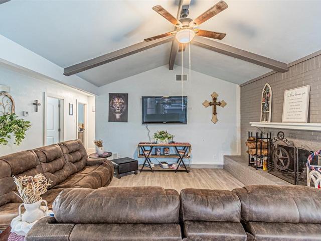 2608 Nelwin Place