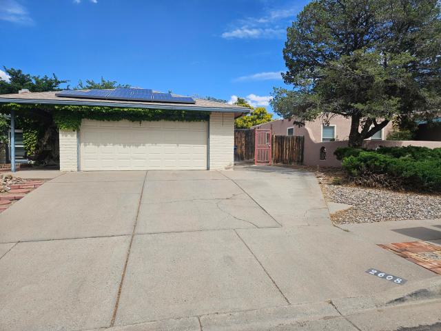 2608 Georgene Drive NE