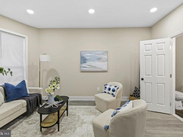 2608 Huntingdon