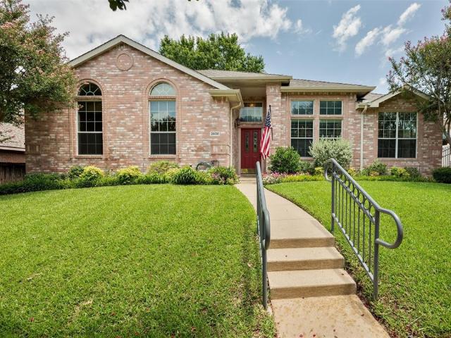 2608 Rochelle Drive