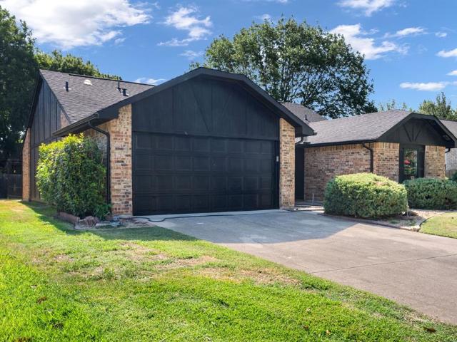 2608 Sprucewood Lane