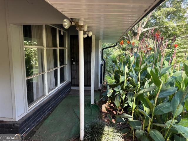 2608 Yale Terrace