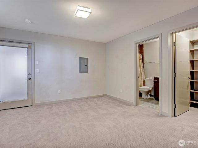2608 23rd Avenue W