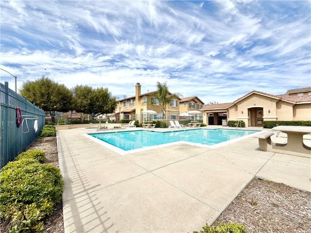 26092 Mayfield Union Way, Unit B, Murrieta, CA 92563 | MLS #SW26083