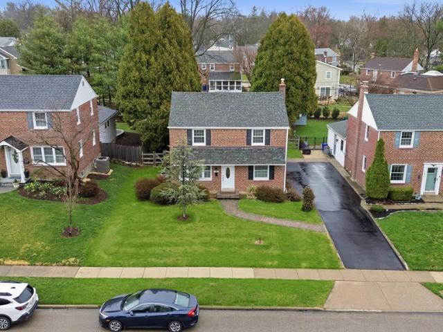 2609 Ashwood Drive