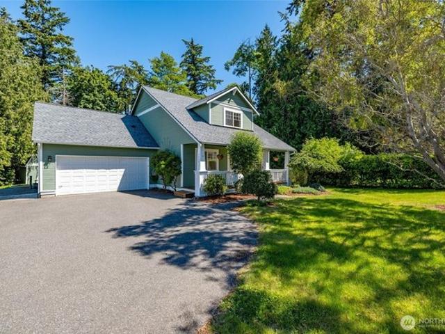2609 C Ave, Anacortes, WA 98221