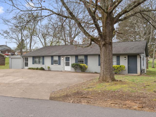 2609 Campbell Bridge Road NW