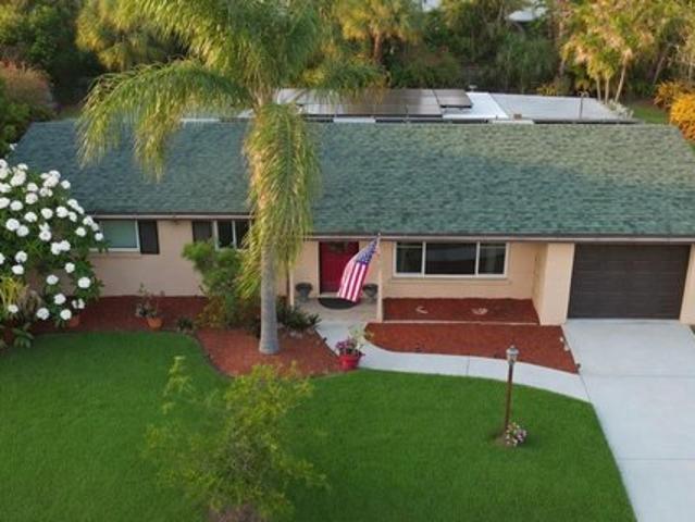 2609 Darwin Ave, Sarasota, FL 34239