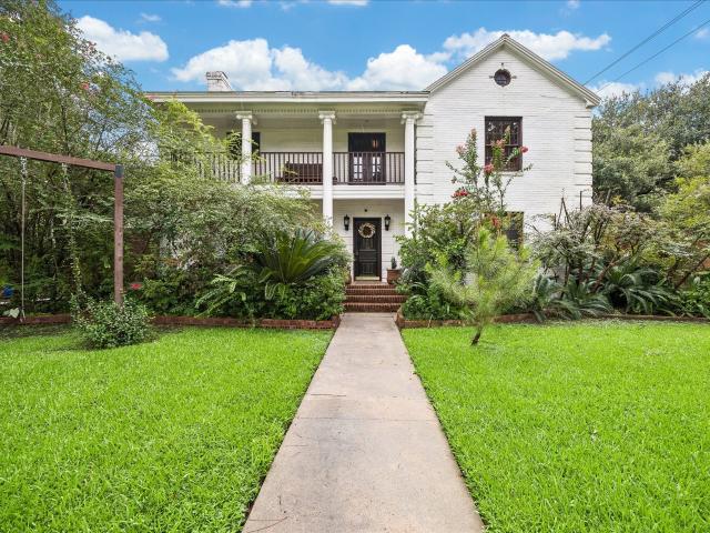 2609 Ella Lee Lane