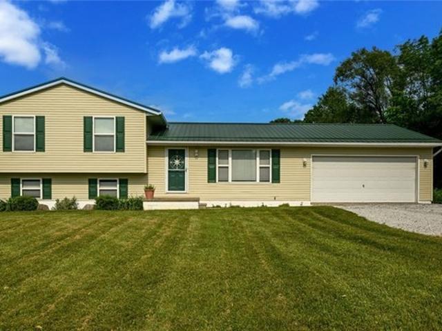 2609 Erhart Rd, Medina, OH 44256