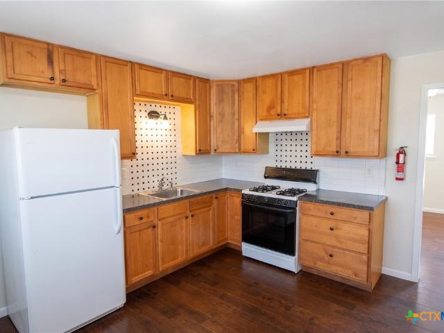 2609 Live Oak Drive