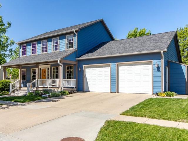 2609 Somerset Dr, Ames, IA 50010