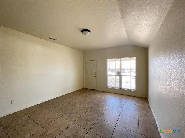 2609 Vernice Loop