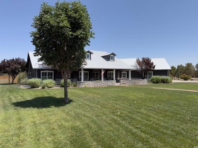 2609 W 25th St, Roswell, NM 88201
