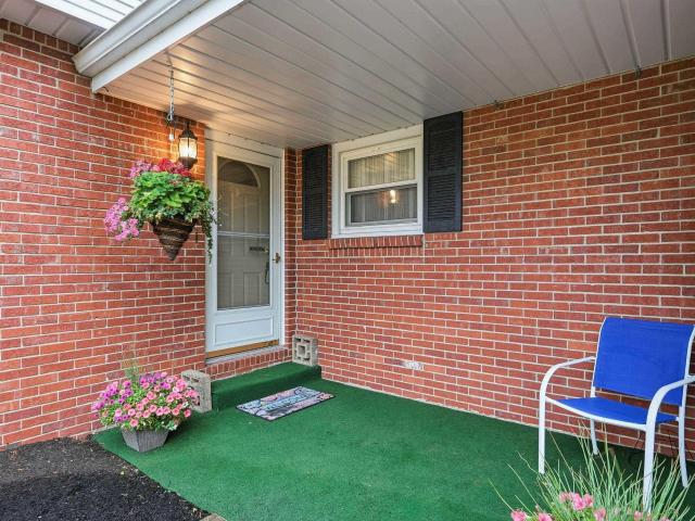 2609 W Riggin Road